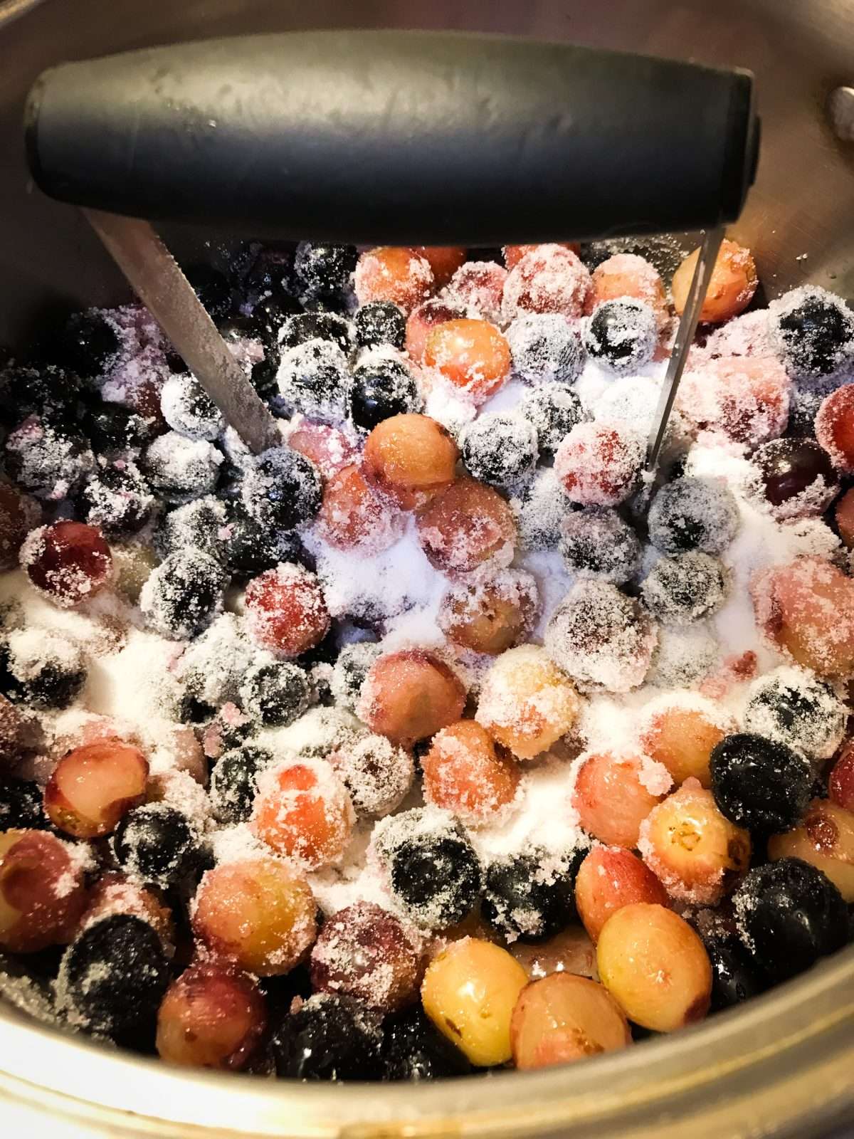 Grown up grape jam recipe - Tiny Cottage Kitchen