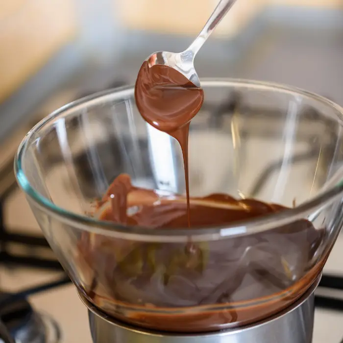 10 Kitchen hacks to make cooking and cleaning easier - Tiny Cottage Kitchen